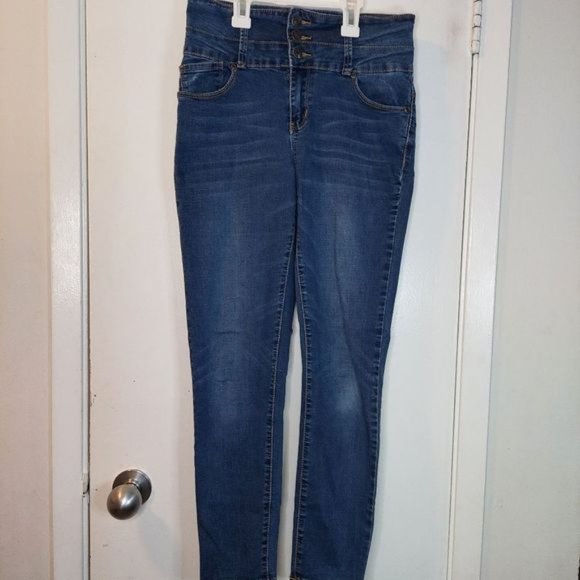 Bluenotes | Jeans | Bluenotes Olivia Mid Rise Curvy Jeggins | Poshmark